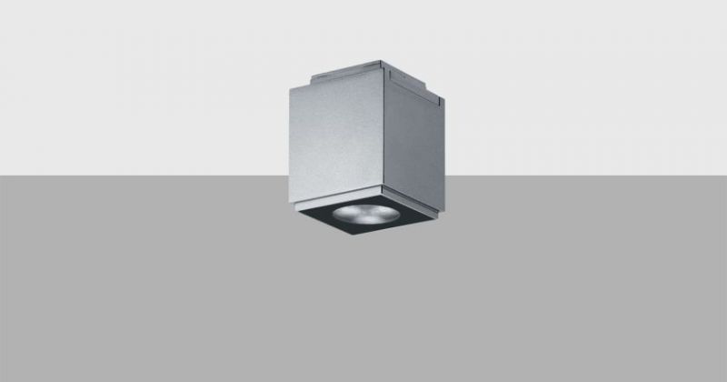 iGuzzini Deckenleuchten Anbau aussen